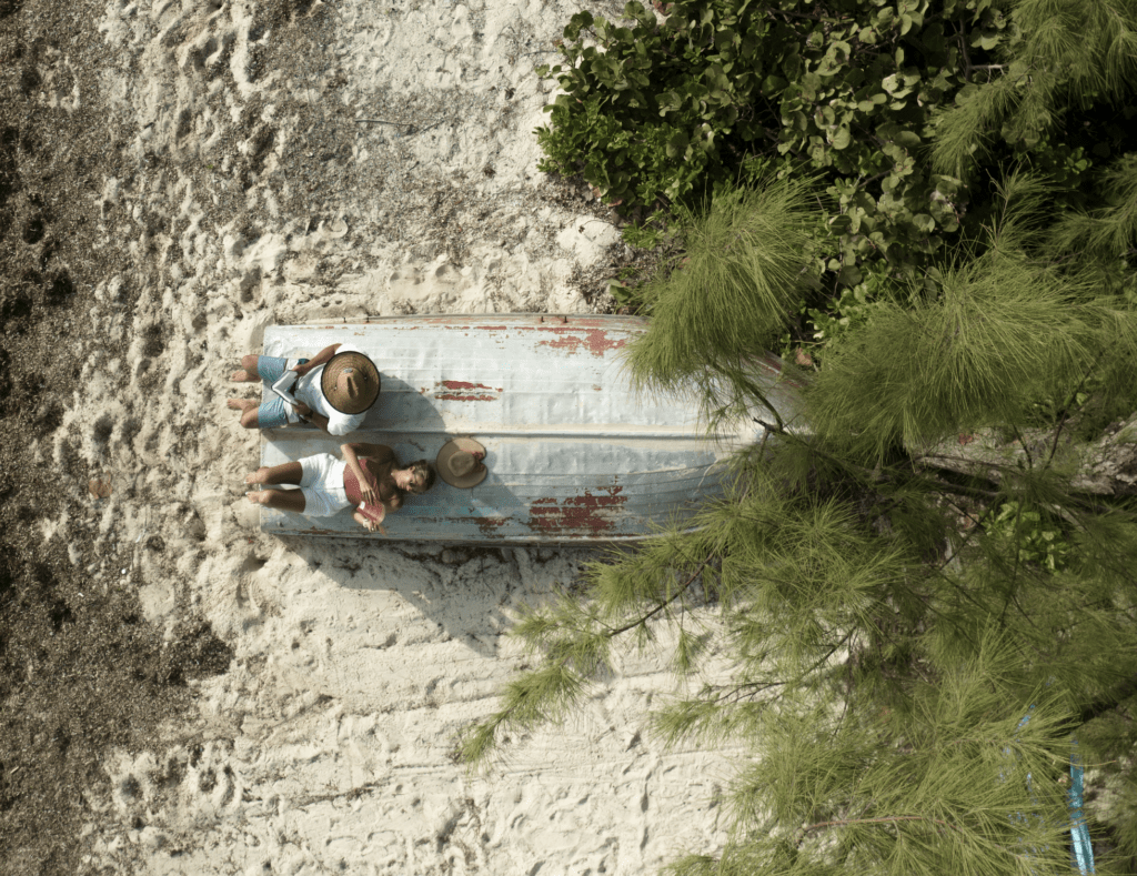 Honeymoon Paradise: Vida, Cayman Islands - The Bridal Buzz