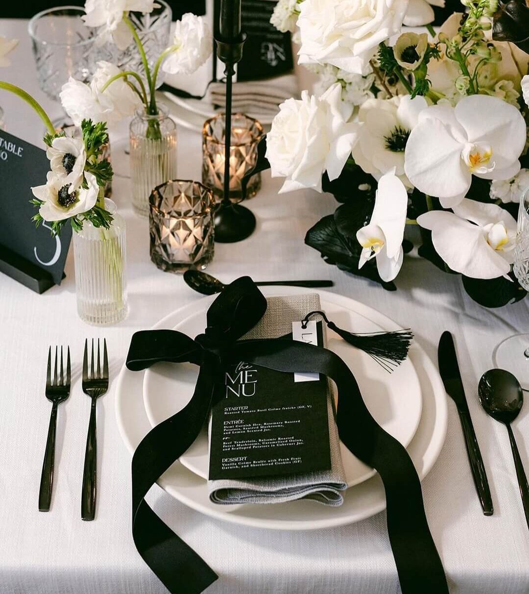 The Monochrome Wedding Trend - The Bridal Buzz